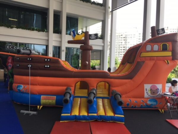 Pirate Ship Bouncy Castle - Singapore’s #1 Event Rentals for Parties ...